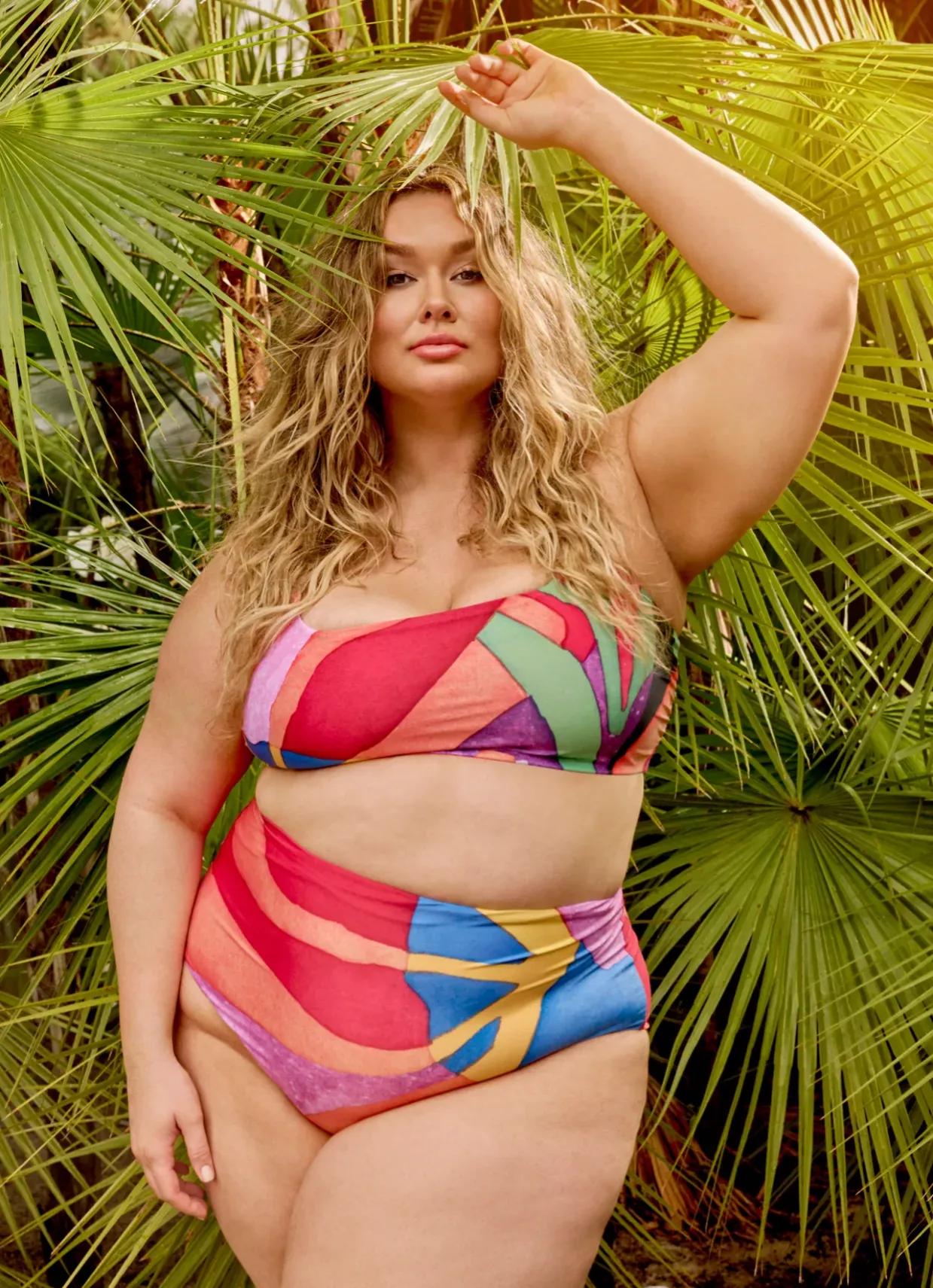 Plump And Seductive American Plus Size Model Hunter Mcgrady Inews