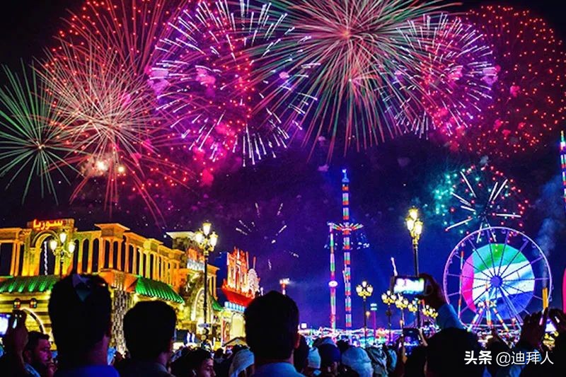 Hari Raya 2022: Dubai Fireworks Show, Burj Khalifa Light Show ...