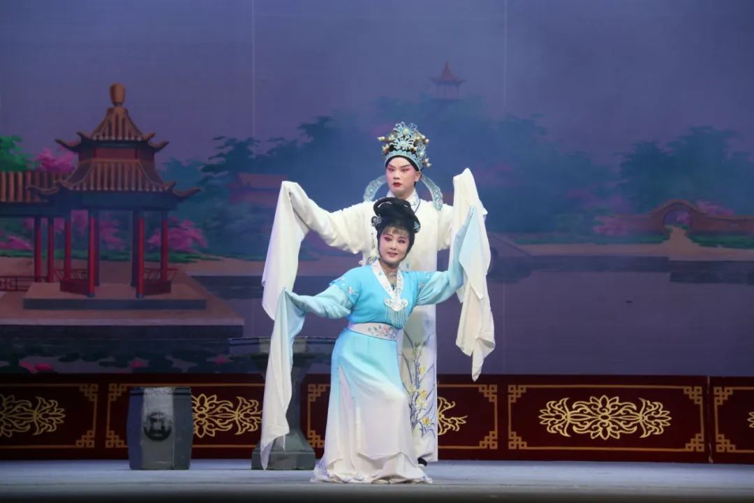 2022 Central Plains Cultural Stage——New Version of Henan Opera ...