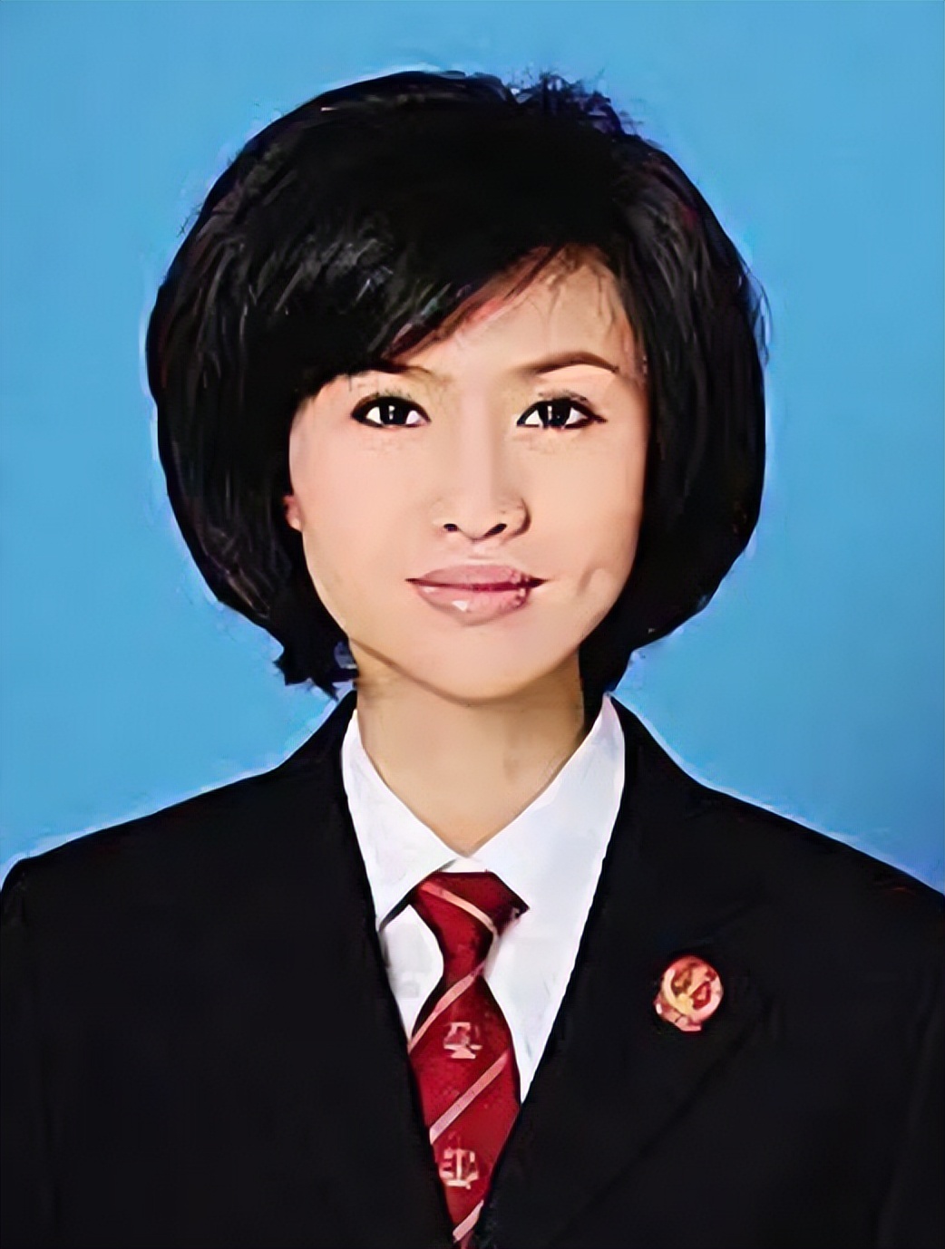 Zhu Junyi, Shanghai's "Secretary of Sexual Greed": Playing with Hong Kong stars and sharing ...