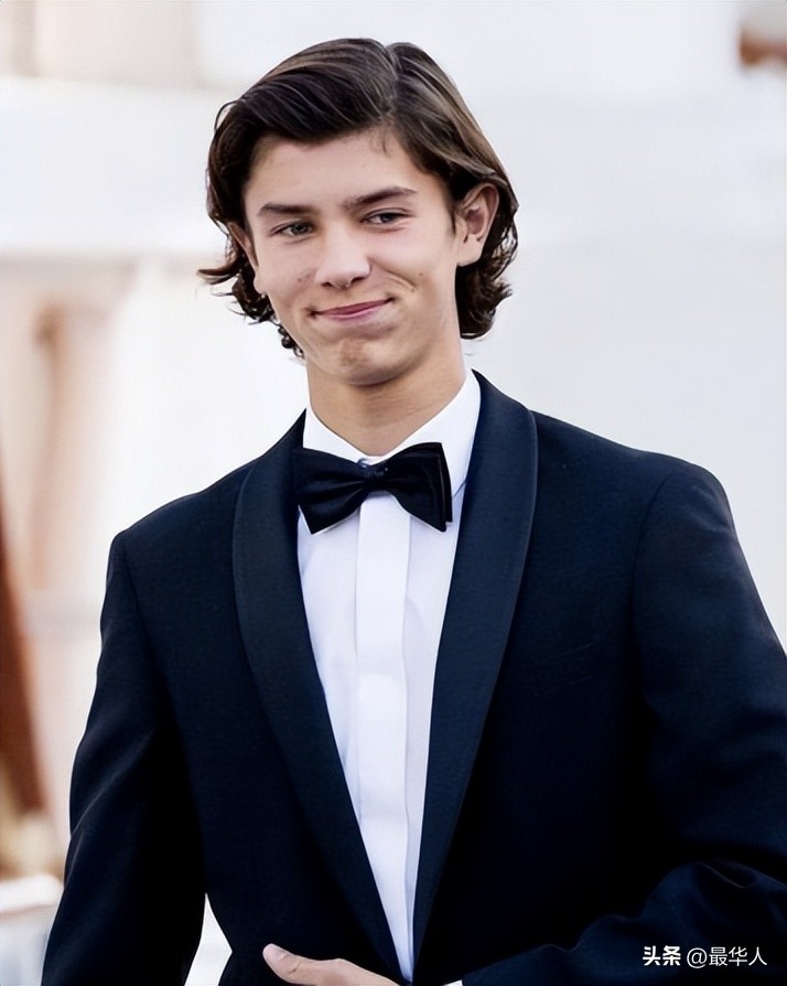 The handsome Danish prince with Chinese origin: Give up the status of a ...