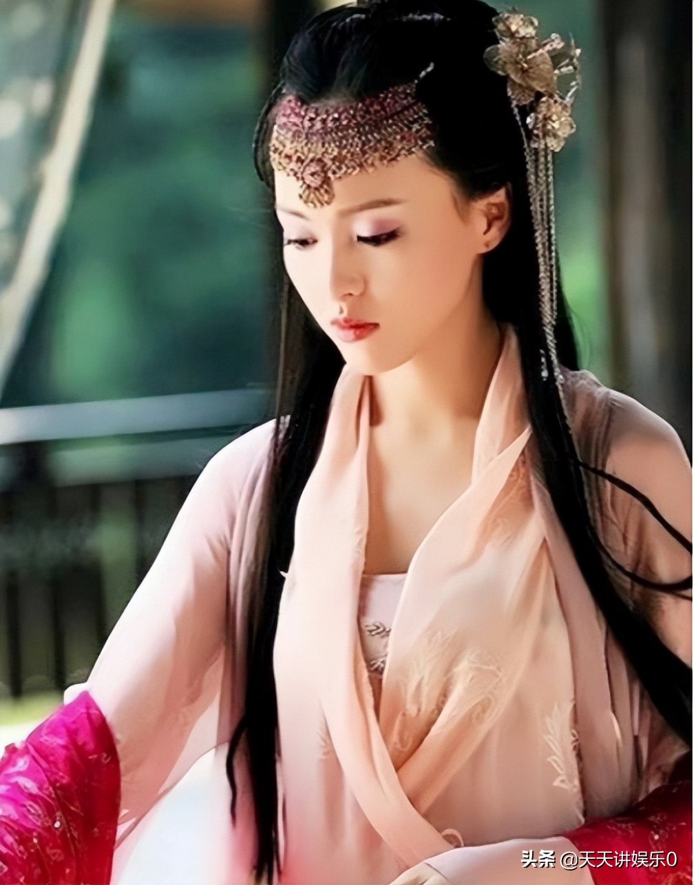After 4 years of marriage with Luo Jin, Tang Yan has been reduced to ...