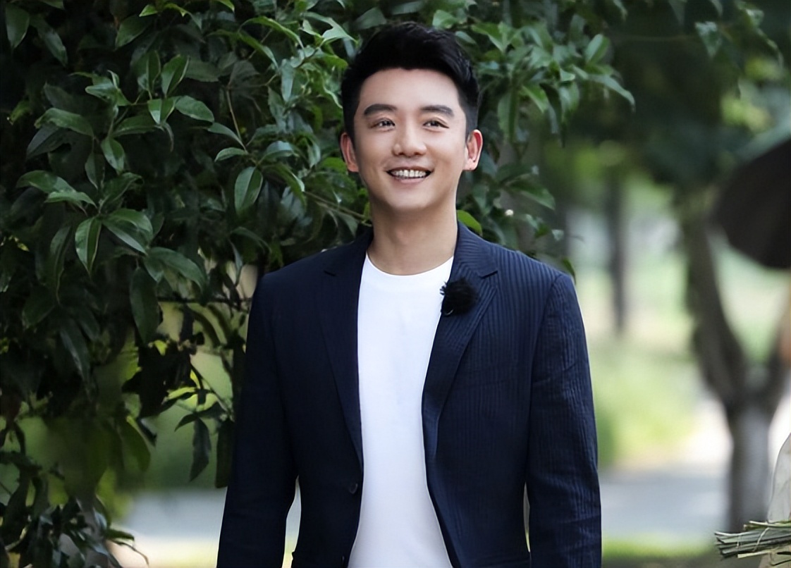 After three years of marriage with Miao Miao, Zheng Kai, who was cold ...