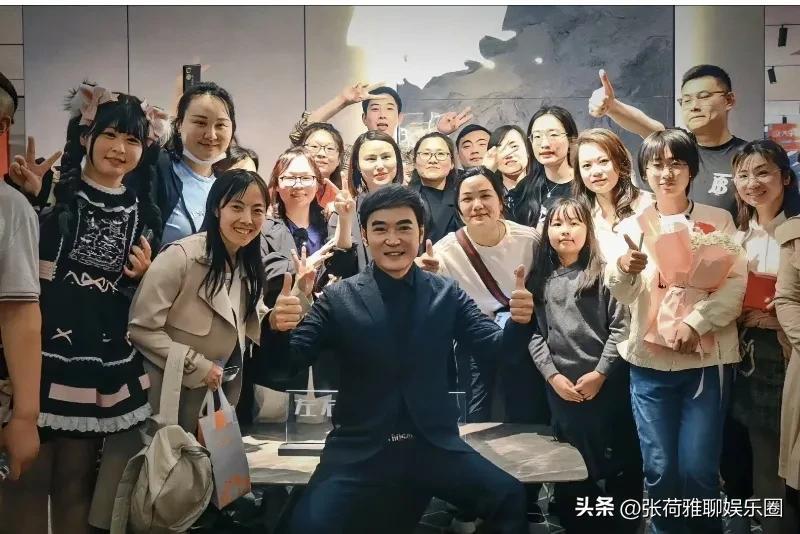 56-year-old Jiao Enjun is still handsome - iNEWS