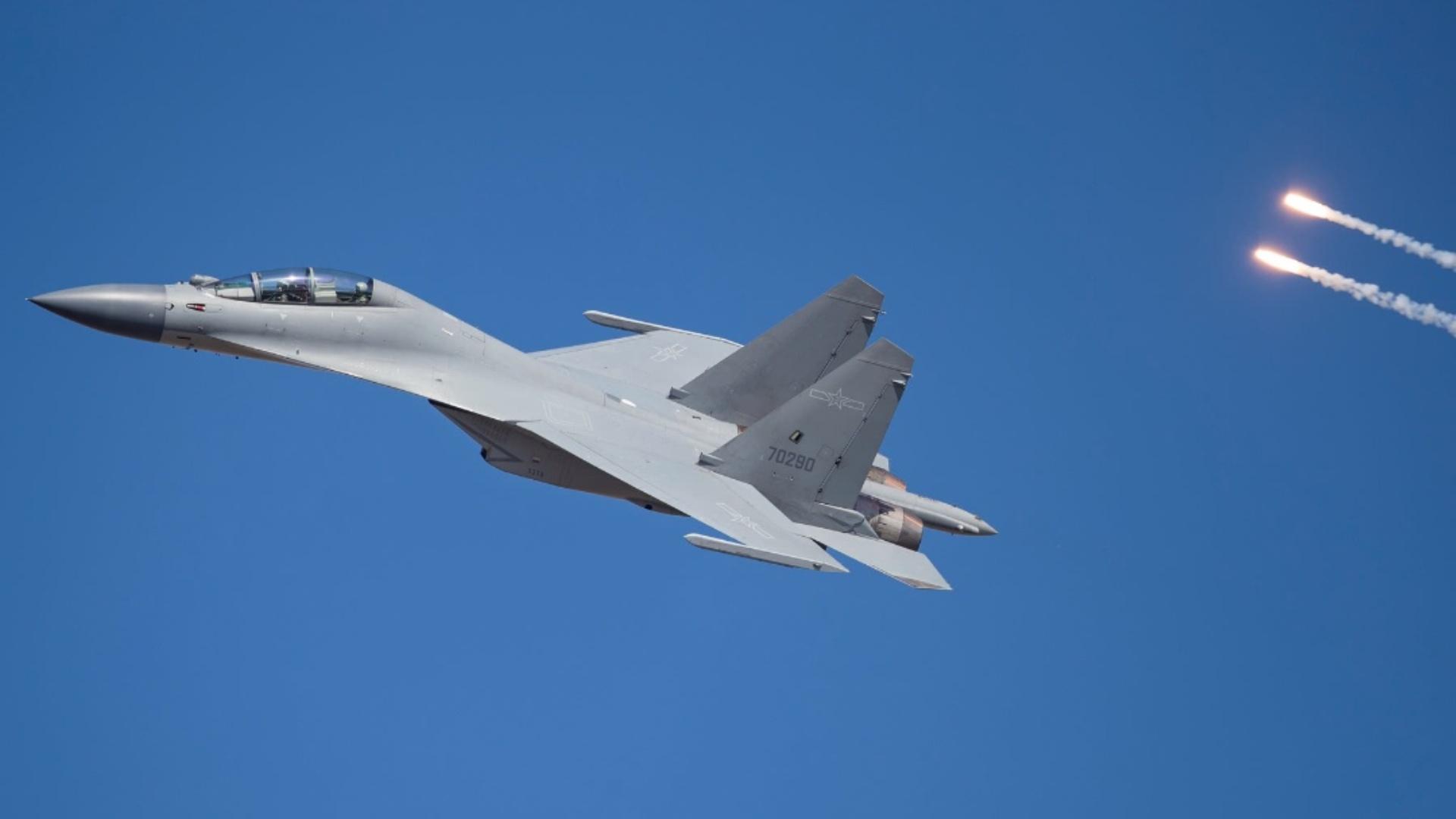 Sky behemoths rise quietly: China's J-16 fighter jets are in service in ...