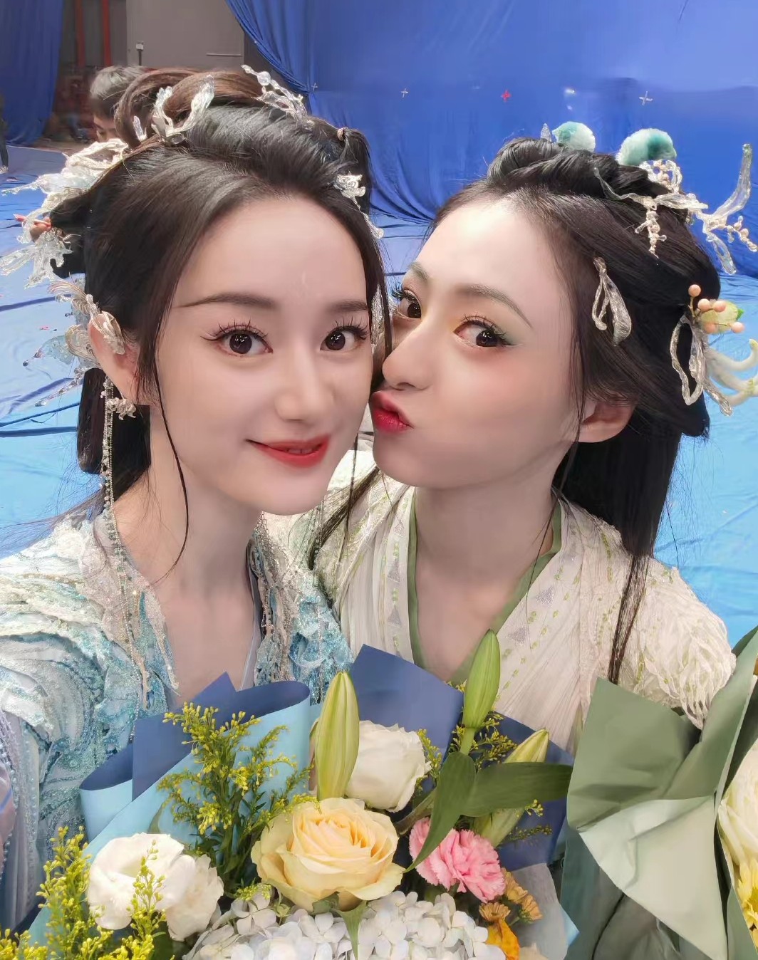 "Fox Fairy Little Matchmaker Moon Red" is completed, Yang Mi incarnates ...