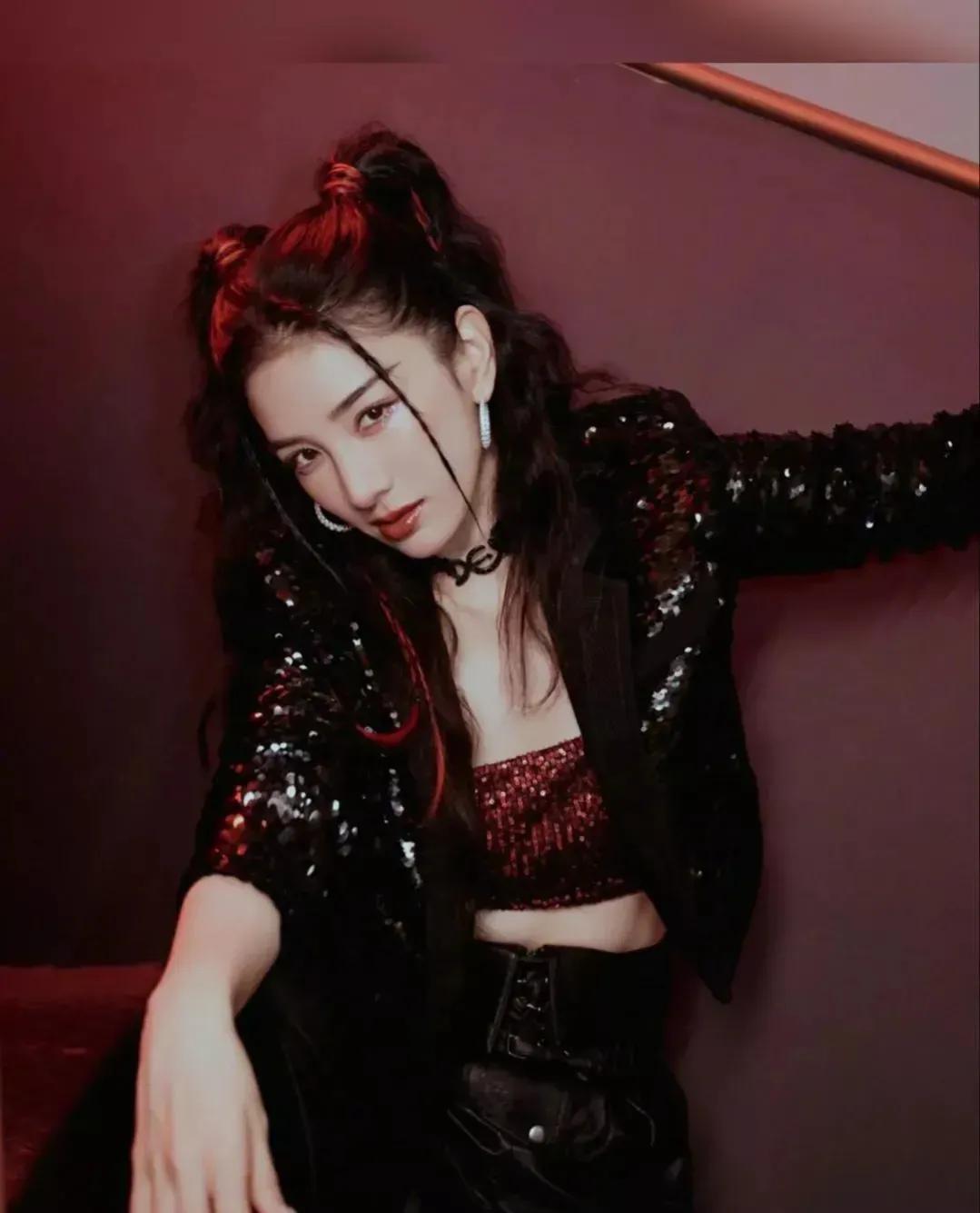 9 divorced stars, Zhang Yuqi and Huang Yi's ex-husbands - iNEWS