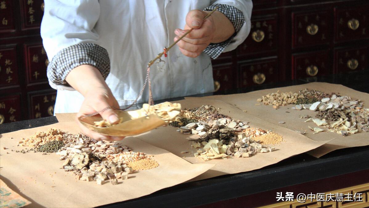 The root of chronic cholecystitis is damp heat in the liver and ...