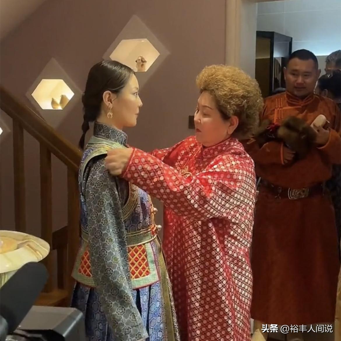 Auspicious Sambo's youngest daughter gets married! Mother U Rina tears ...