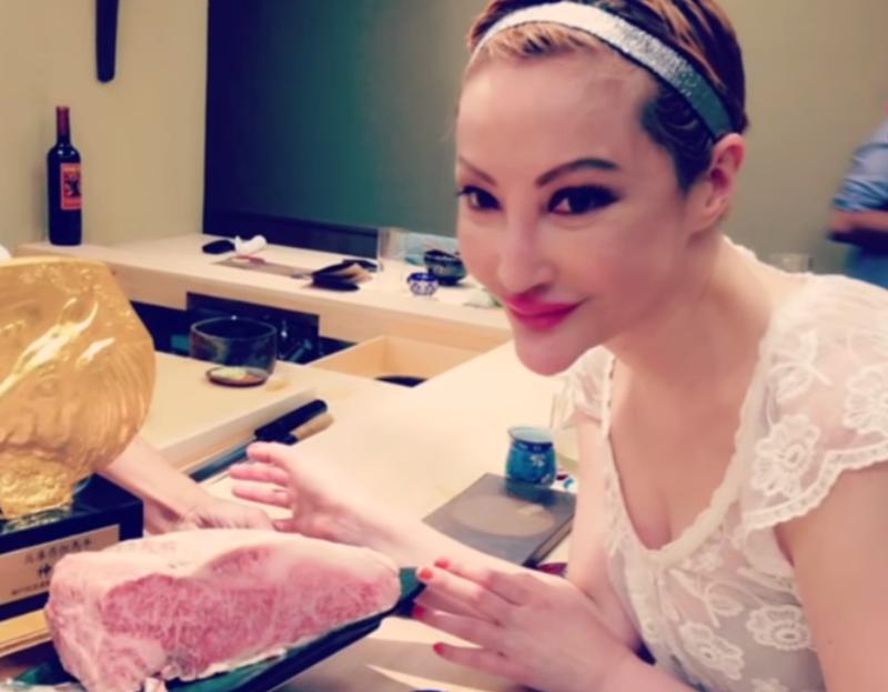 Celebrity Xue Zhilun was promoted to mother-in-law!Daughter wears 14 ...