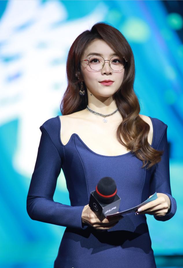 League of Legends: Aunt Yushuang - iNEWS