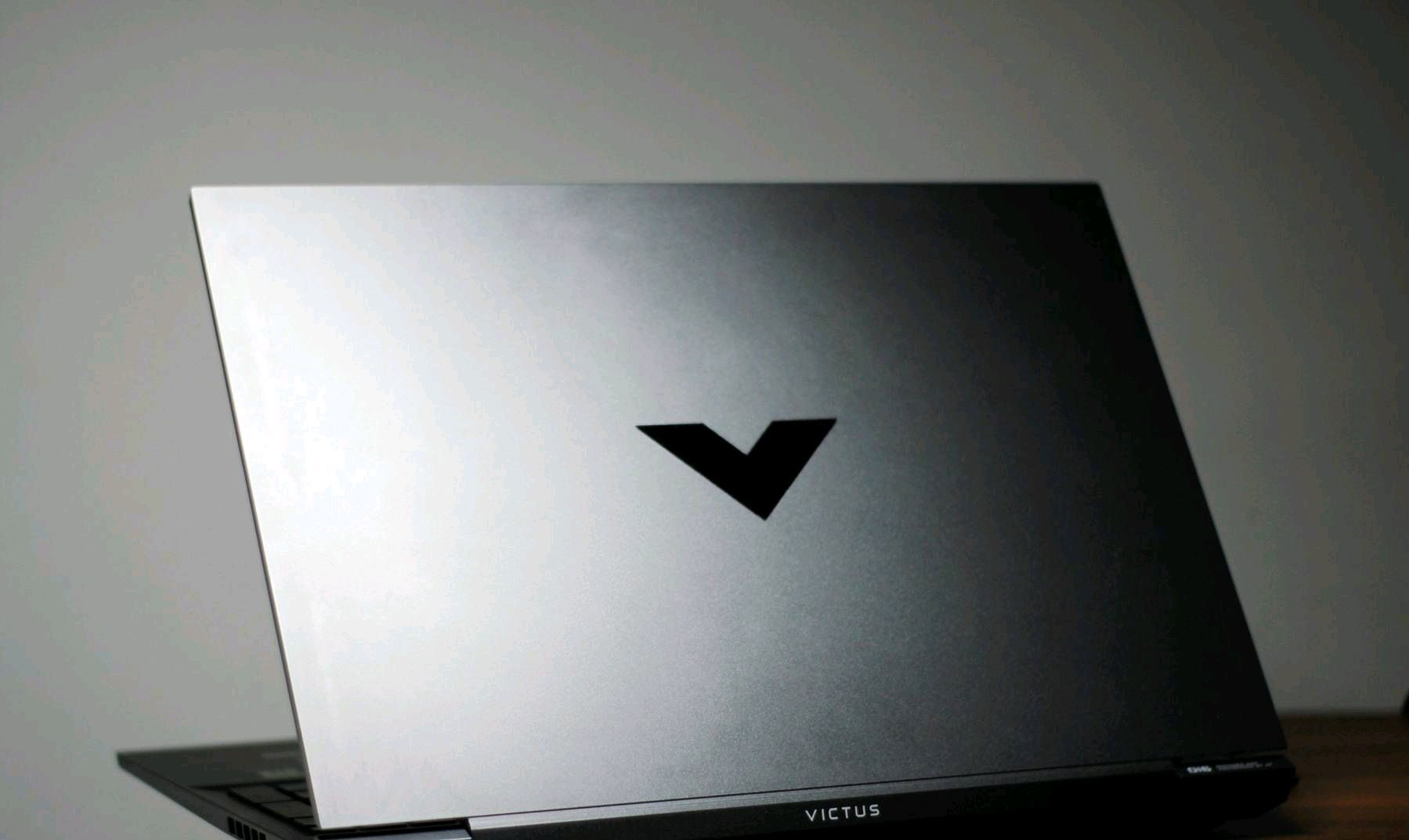 Excellent Unbounded Gaming Laptop - HP VICTUS Light and Shadow Wizard 8 ...