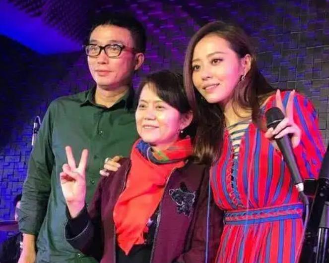 Looking at the marriage of Jane Zhang and Feng Ke 4 years later, I ...