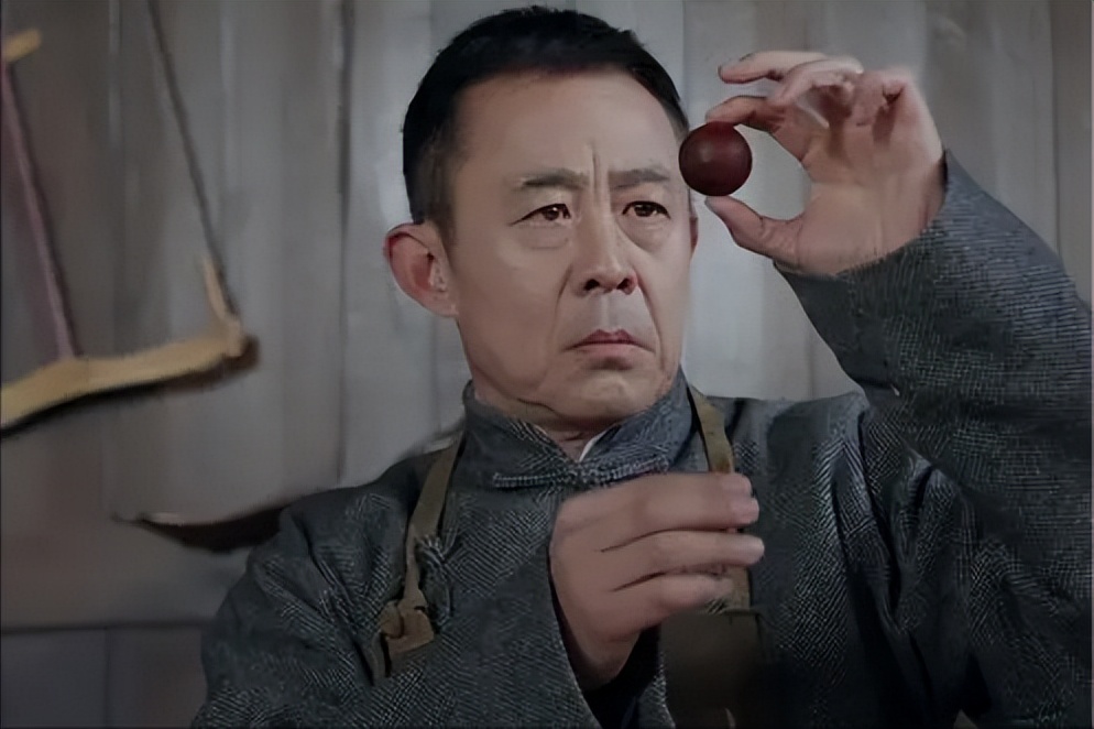 "A Generation of Craftsman" premiered, Hou Yong's acting skills are ...