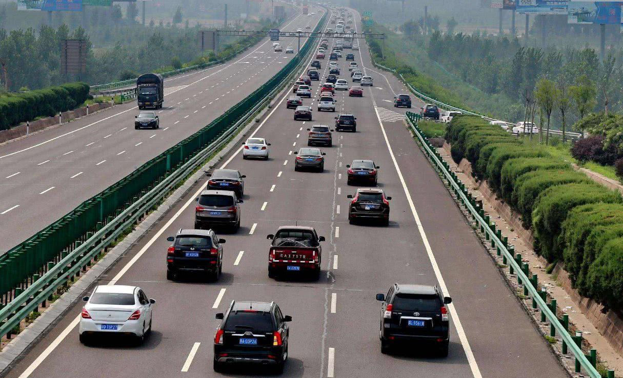 What are the RES, SET and CNL buttons on the steering wheel for ...