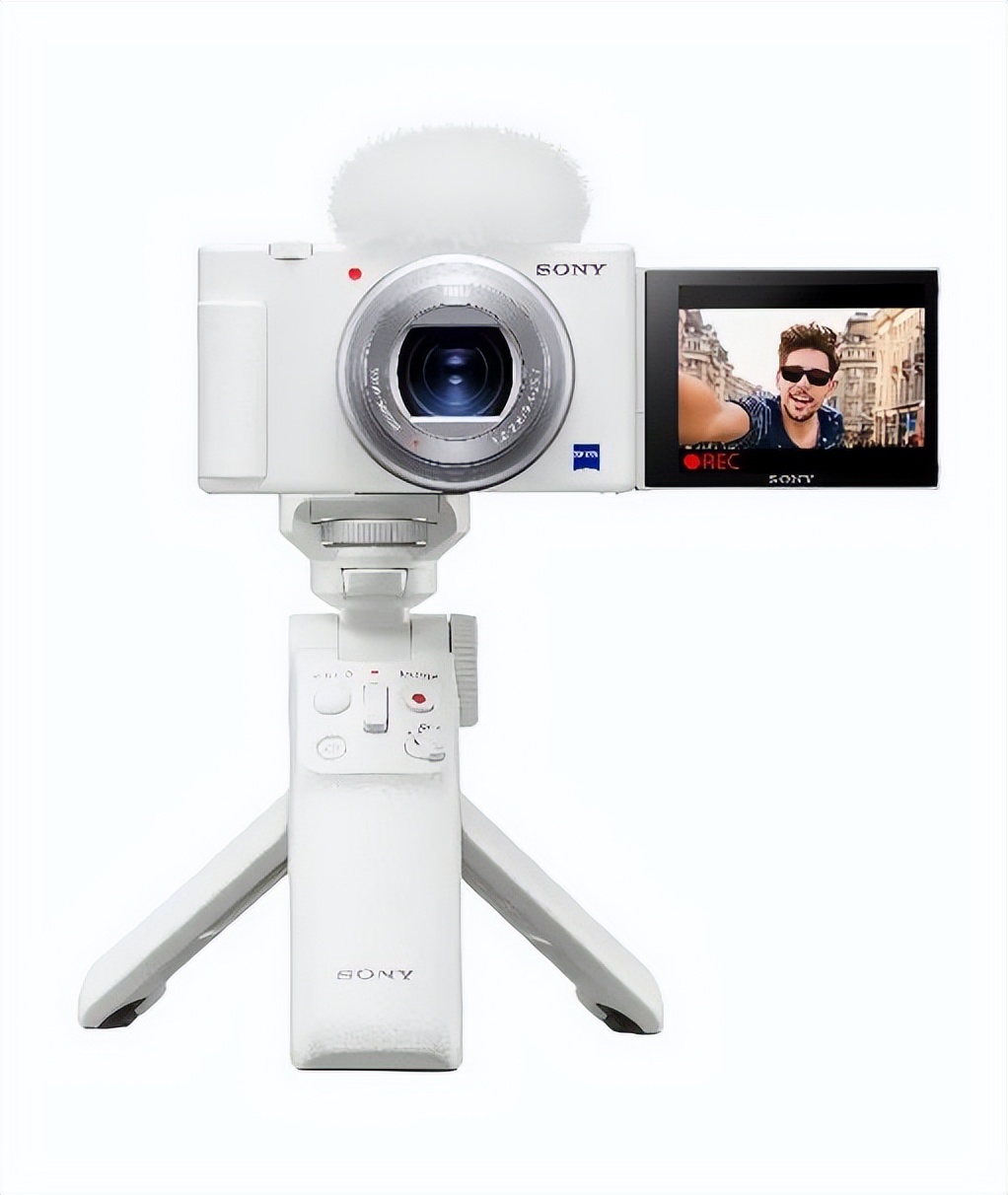 Sony 2470GM2 debut & Canon's new body in the second half of the year - iNEWS