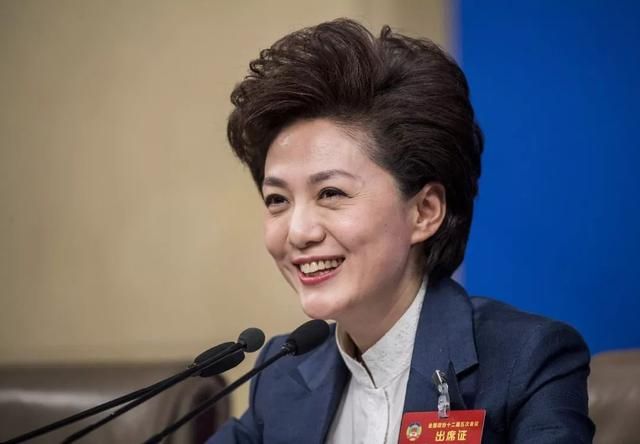 Haixia, a well-known CCTV anchor, has taken up a new position - iNEWS