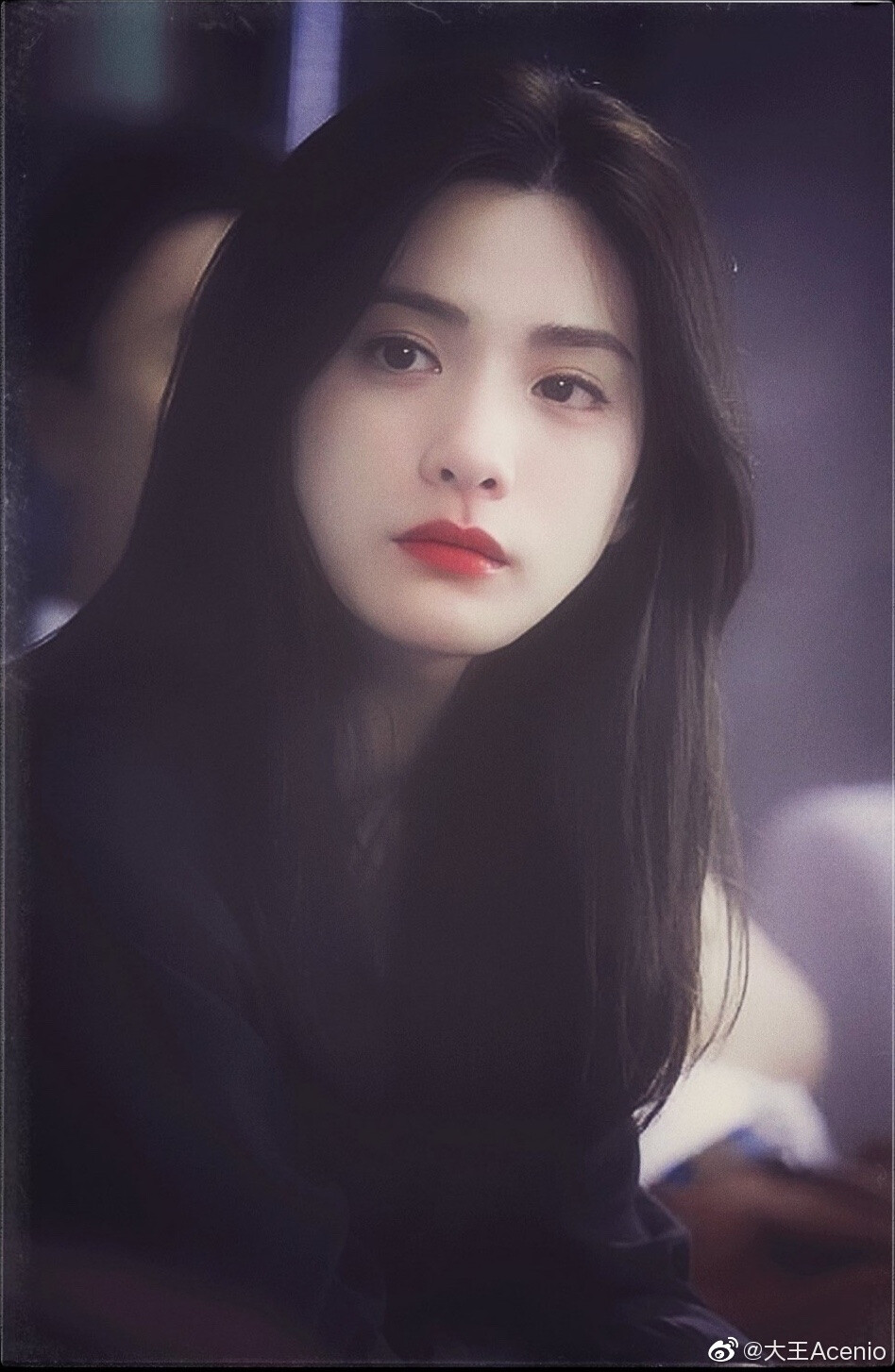 Lin Zhenna, the most beautiful face in the world - iNEWS