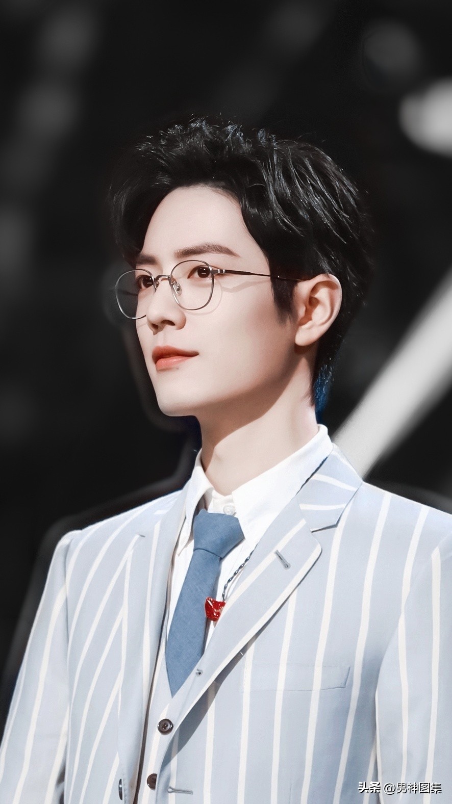 Xiao Zhan, the gentleness of his smile came into everyone's field of ...