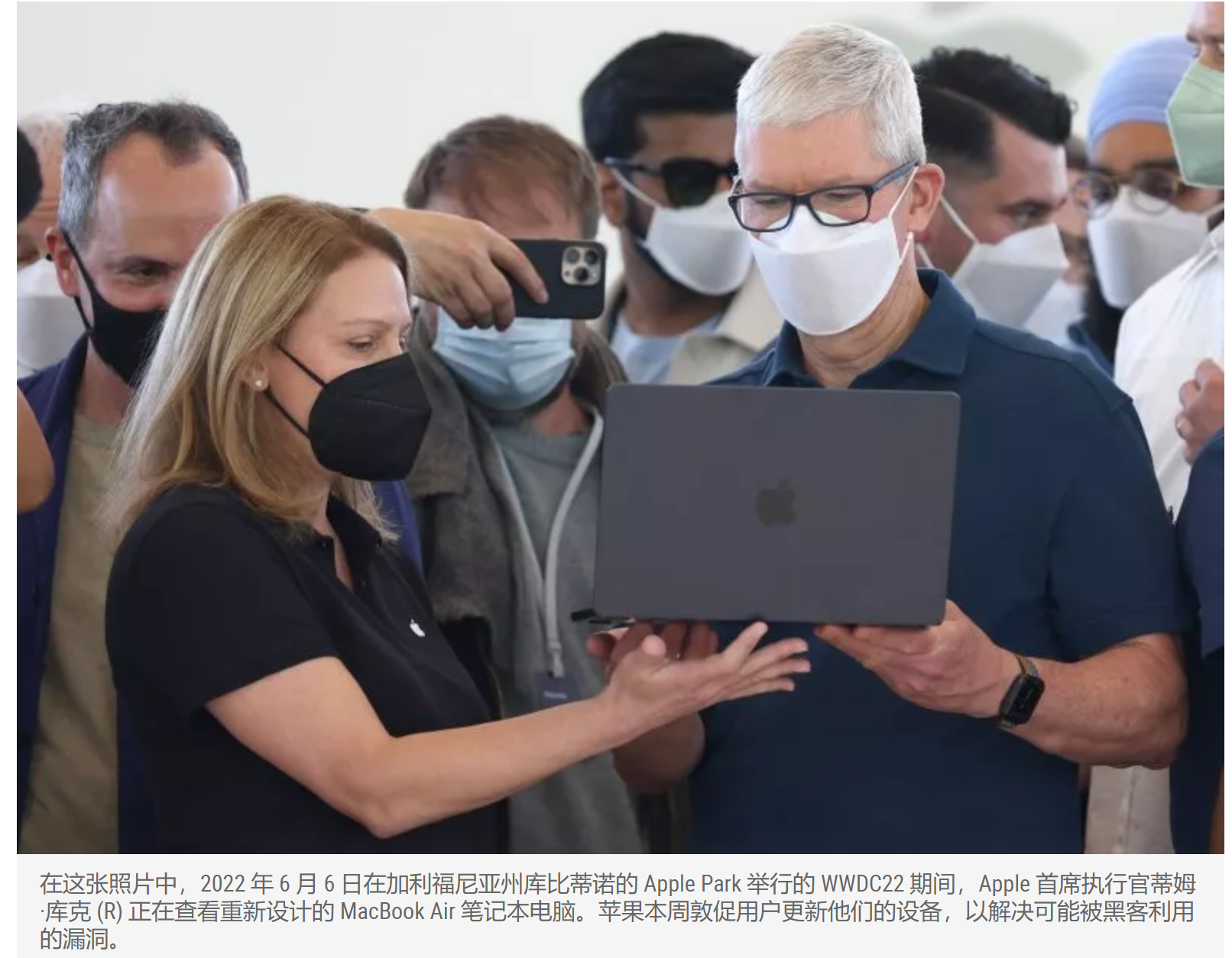 Apple Hacking Alert: How to Update Your iOS and Mac Devices to Keep ...