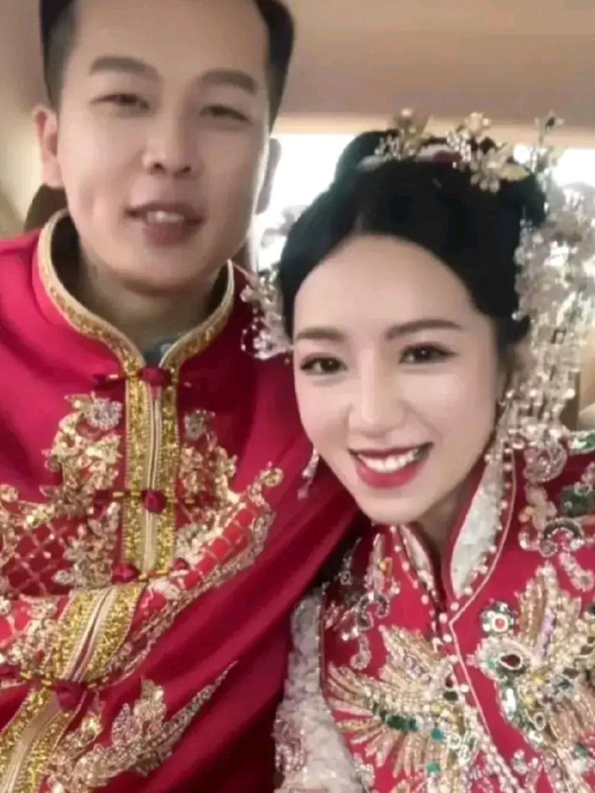 Mai Xiaodeng married his father and moved countless people... - iMedia