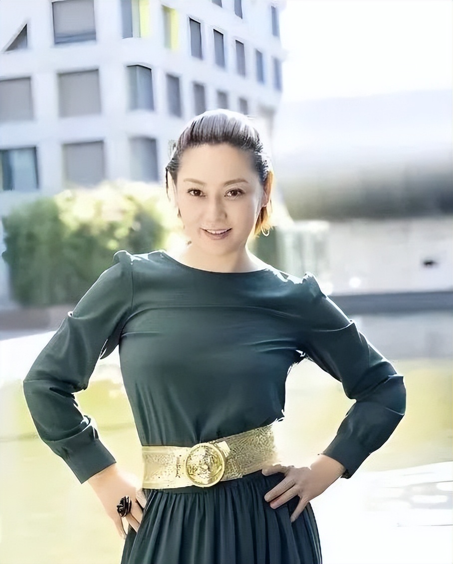 Wang Zhiwen: debuted for 35 years, dated 5 goddesses, married a ...