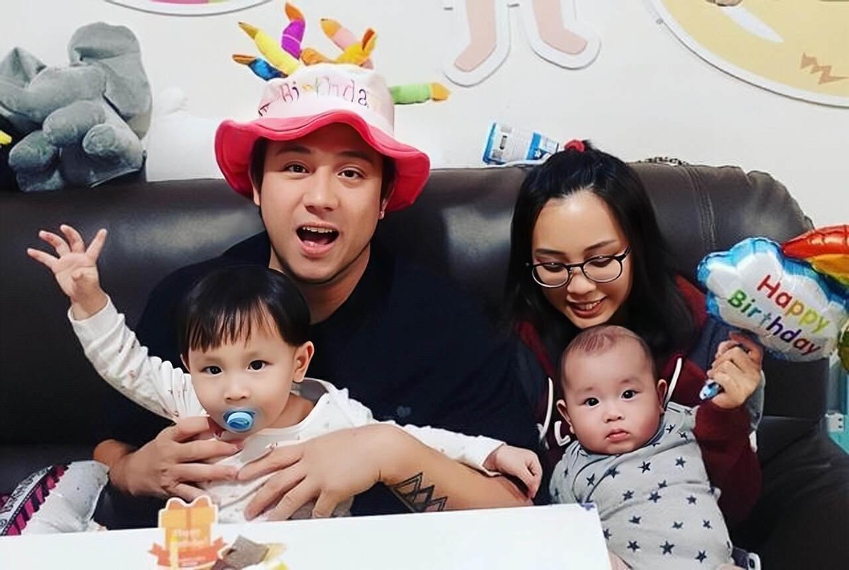 The wife of a well-known Hong Kong actor announced that she is pregnant ...