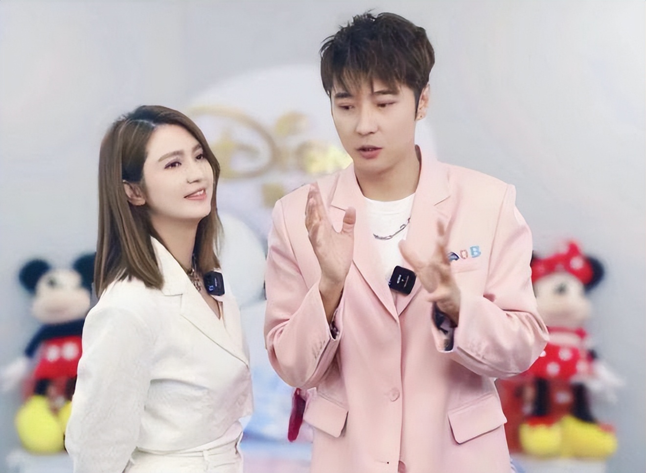 Hong Xin and Zhang Danfeng issued a public apology letter: they are not divorced, and the ...