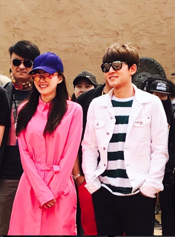 "Silly White Sweet" Jiang Kaitong, I am far more colorful than you ...