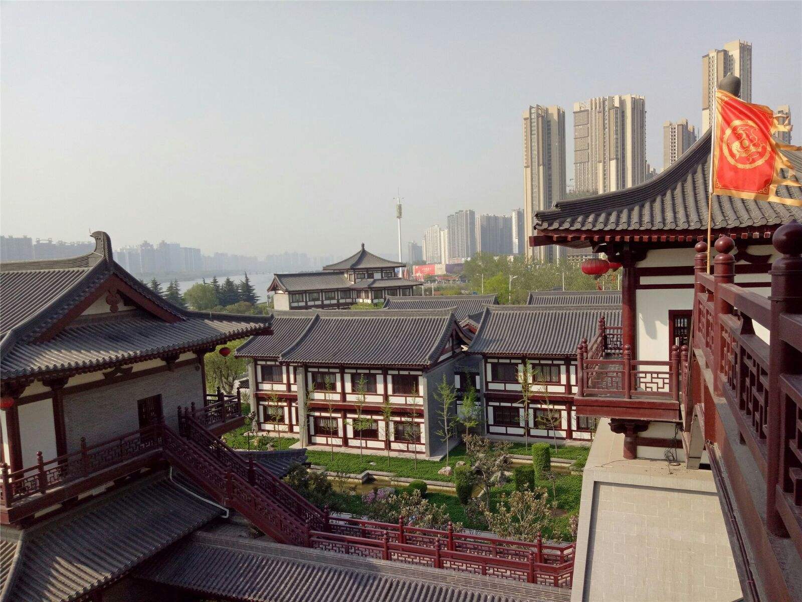 The Layout of the "Three Entering Courtyards" in the Palace ...