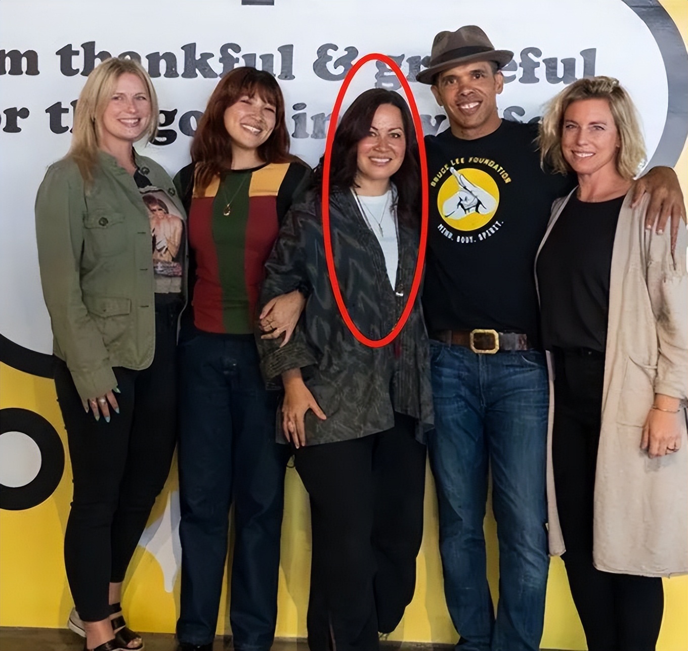 Bruce Lee's daughter makes a rare appearance!After father's death ...