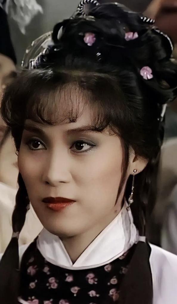 "Female Jackie Chan" Yang Panpan, born in a famous family but loves ...