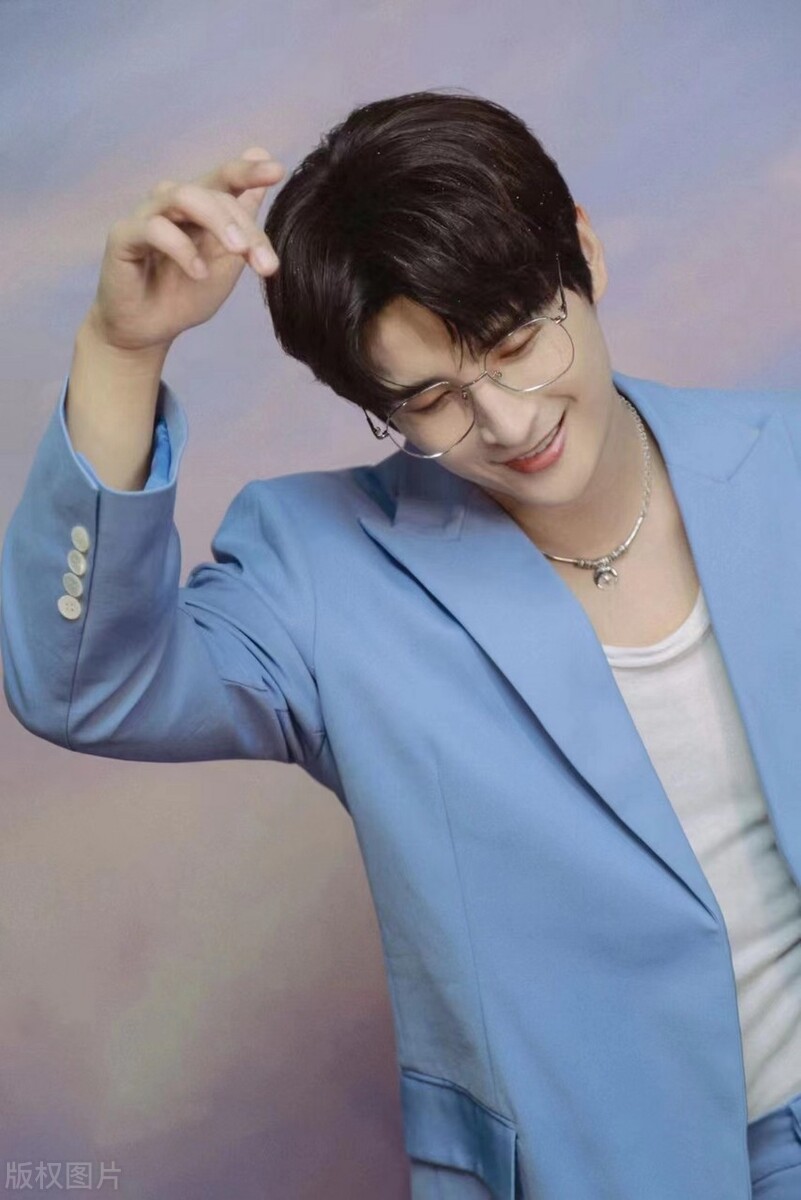 Zhang Yuan's cuteness - iNEWS