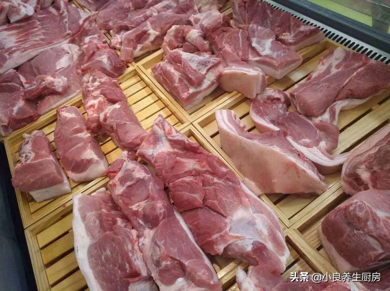 When buying pork, you have to distinguish front leg meat and hind leg ...