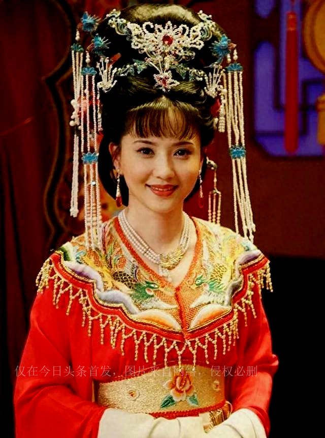 "Lin Daiyu" Tao Huimin has been married to her first love husband for ...