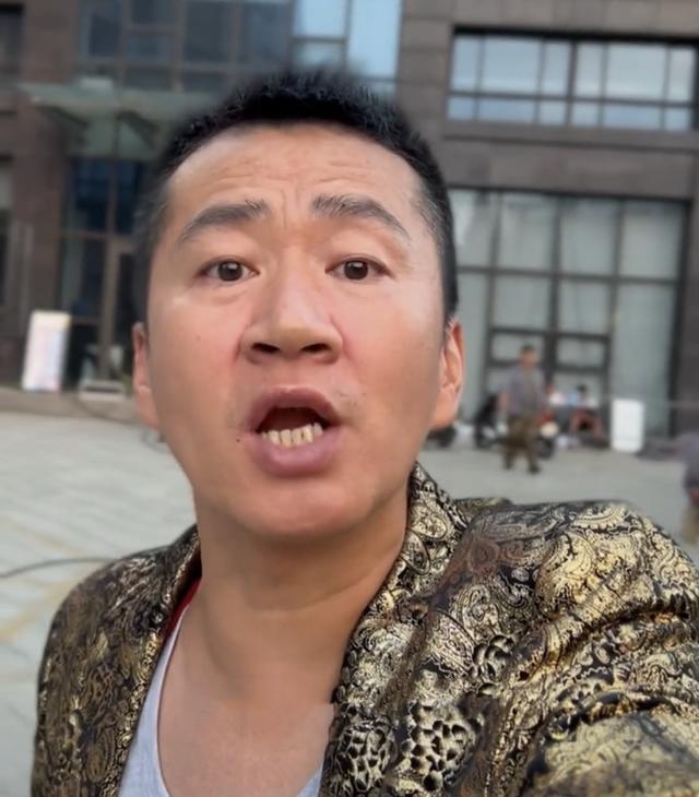 Actor Li Jiaming gets paid!The total of the three dramas is less than ...