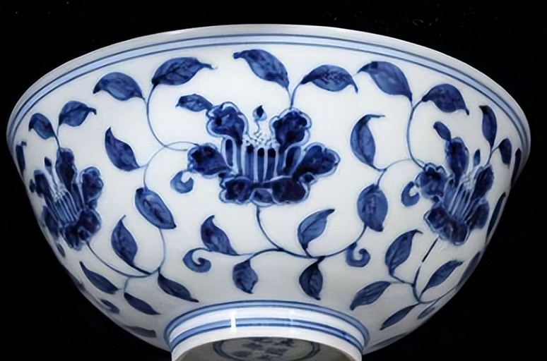 Discuss the production process of Ming court porcelain and analyze its ...