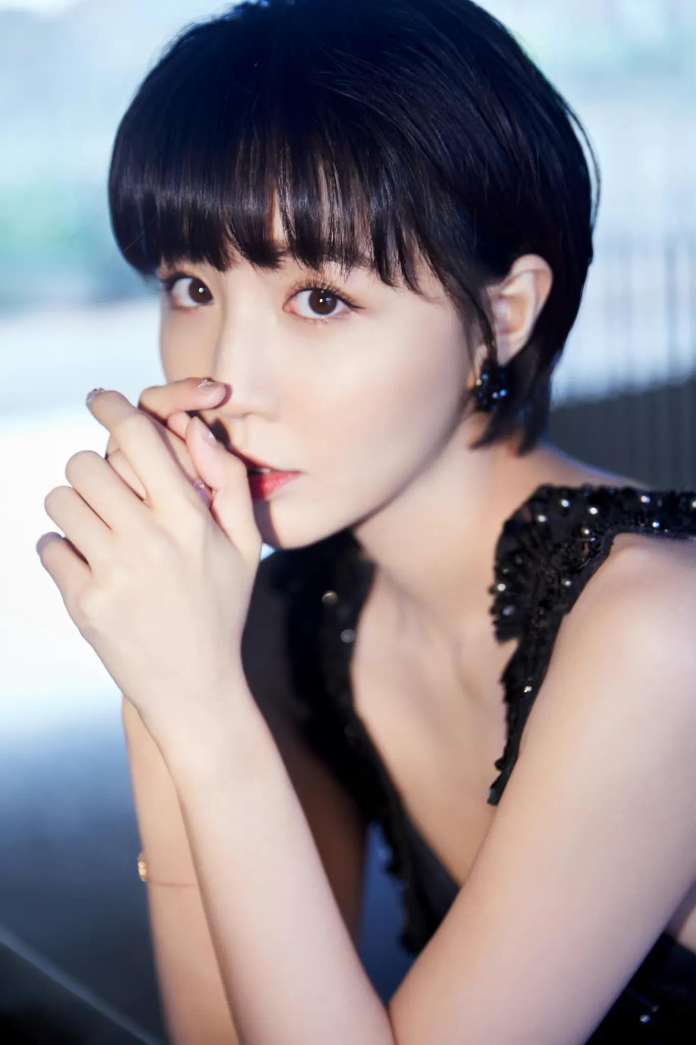 Actor Li Xinran - iNEWS