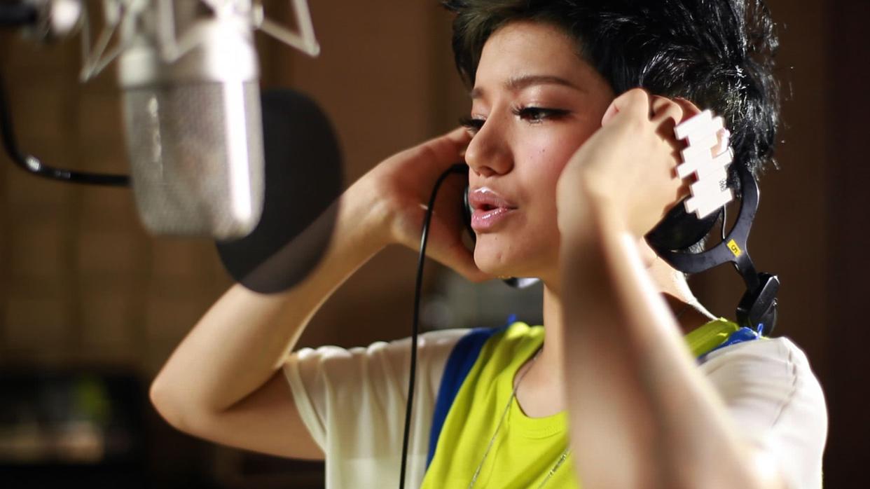 Tan Weiwei's songs are not widely sung, but judging from the awards, he ...