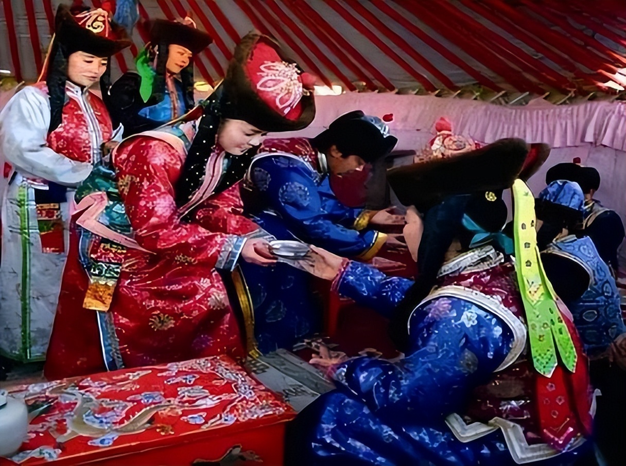 The Evolution of the Marriage System between the Northern Minorities ...