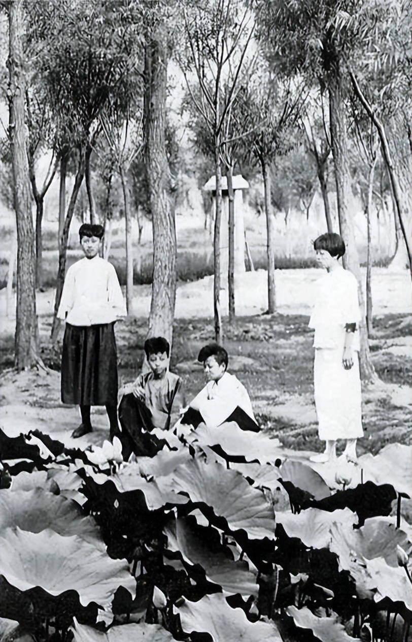 The Story of Ding Yueqiu and Du Yuming's Lover Cao Xiuqing - iNEWS