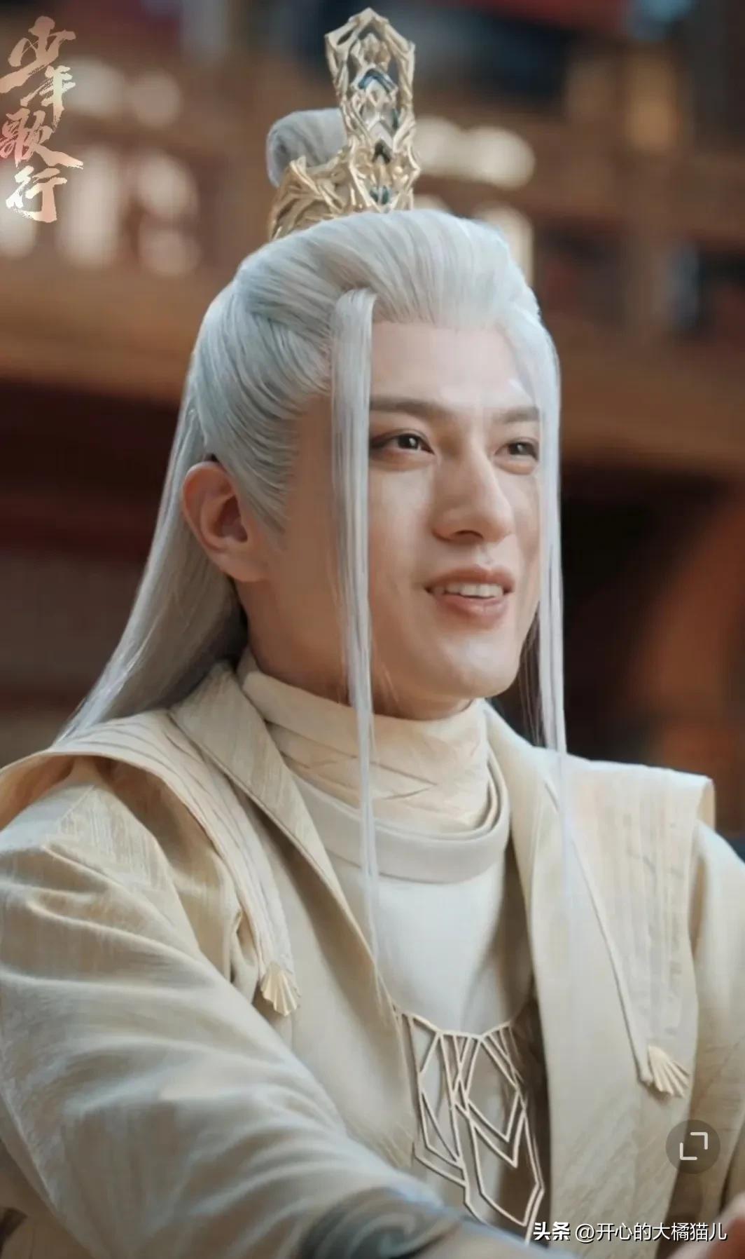 The Boys' Song Xing was launched, and the white-haired fairy with ...