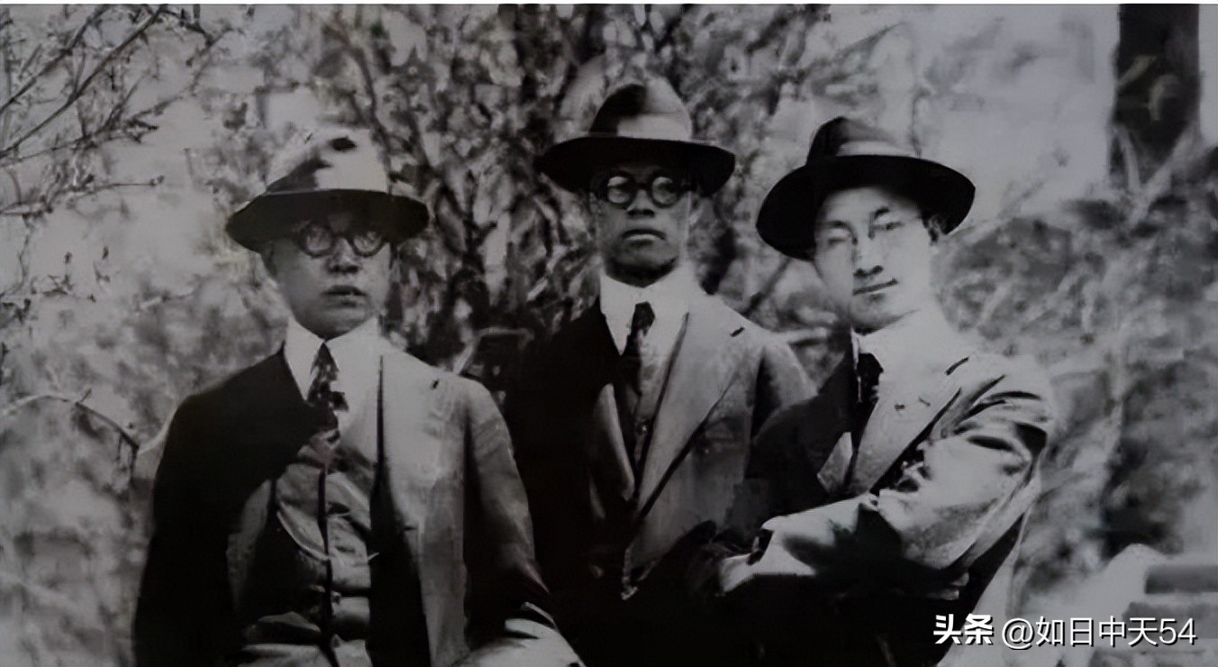 Jin Yuelin, a famous philosopher, is meticulous about his career, so ...