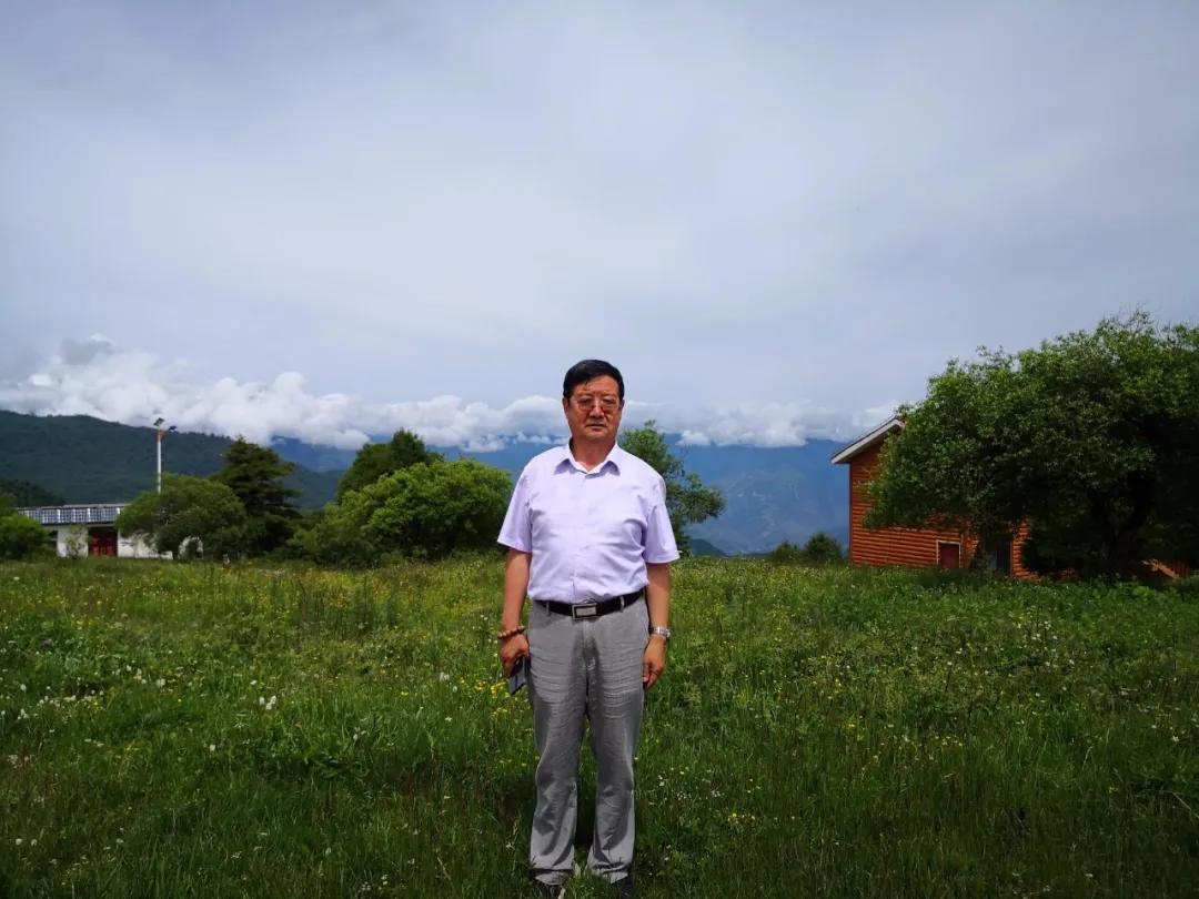 "Frontier Time and Space" Yang Shihong and Chen Gailing | Ethnic ...