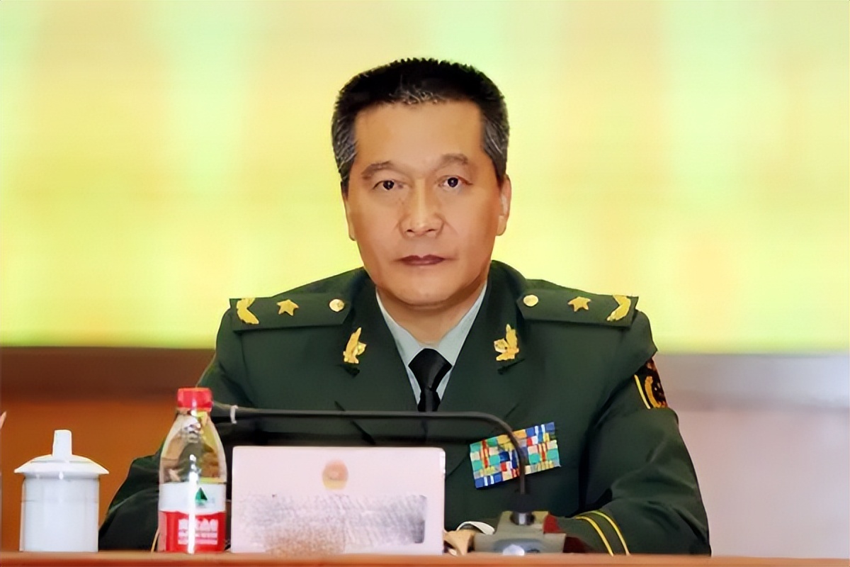 What is the rank of the corps, detachment, brigade, and squadron in ...