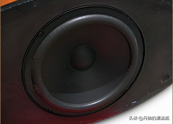 Jamo D570, 507, 7.6, the timeless classic speaker, no one - iNEWS