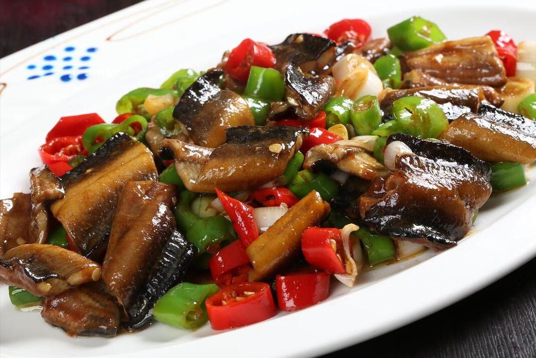 No matter how the rice field eel is made, do not put it directly into ...