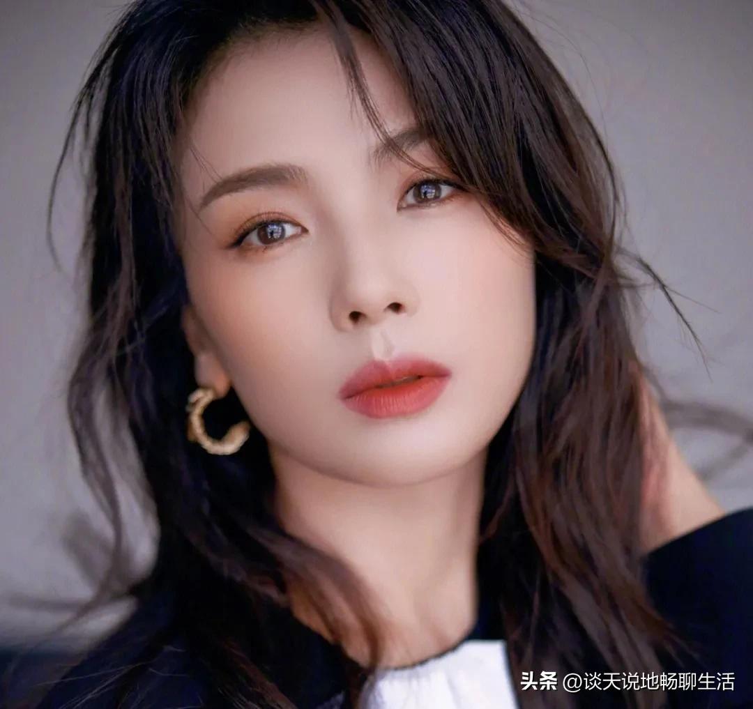 Why many people like the beautiful actress Liu Tao - iNEWS