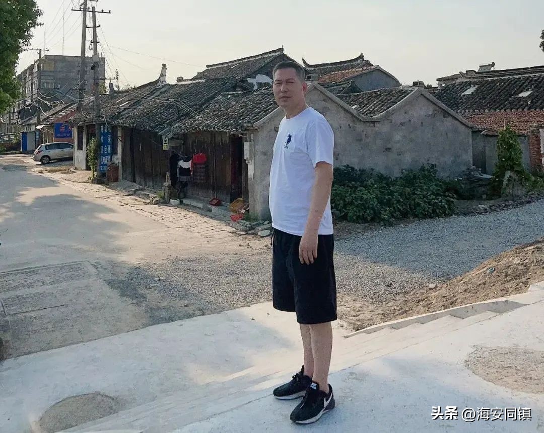 Zhang Guoyun: Me and Qutang (Prose) - iNEWS