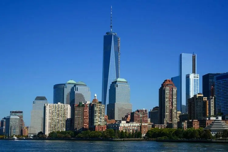 New York's skyscrapers are a century of Manhattan's vertical evolution ...
